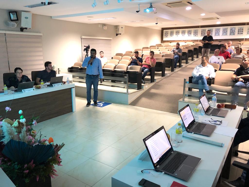 Câmara realiza sessão ordinária com destaque para as obras de ...