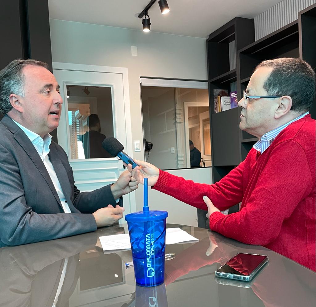 Kennedy Nunes fala sobre sua pré-candidatura ao Senado Federal | Rádio ...